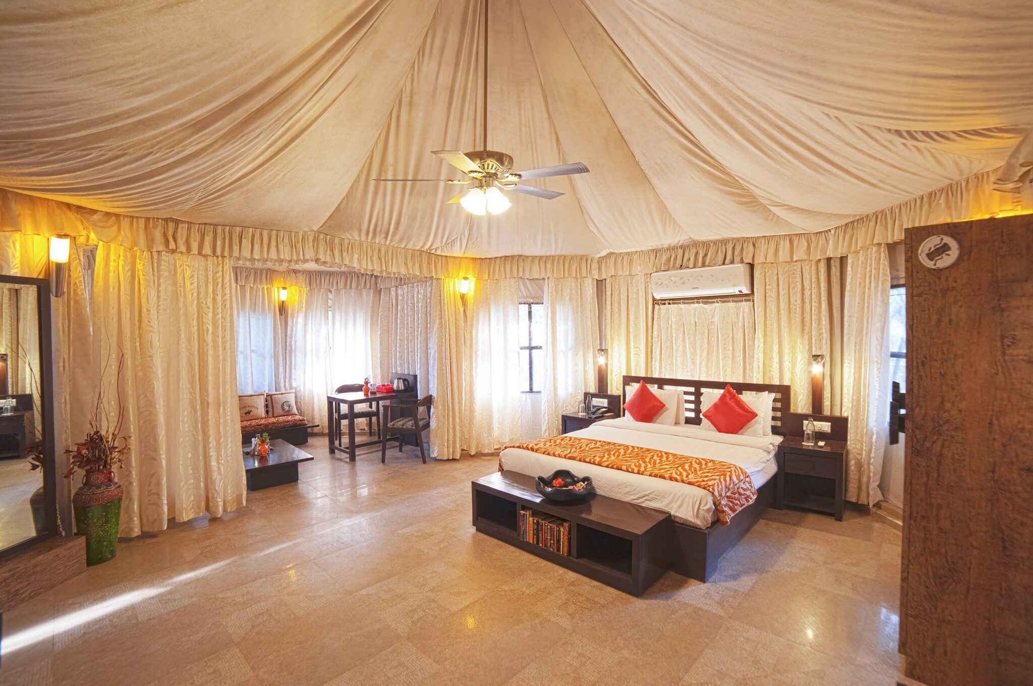 Tathastu Resort Pench - wildearthsafari.com : wildearthsafari.com